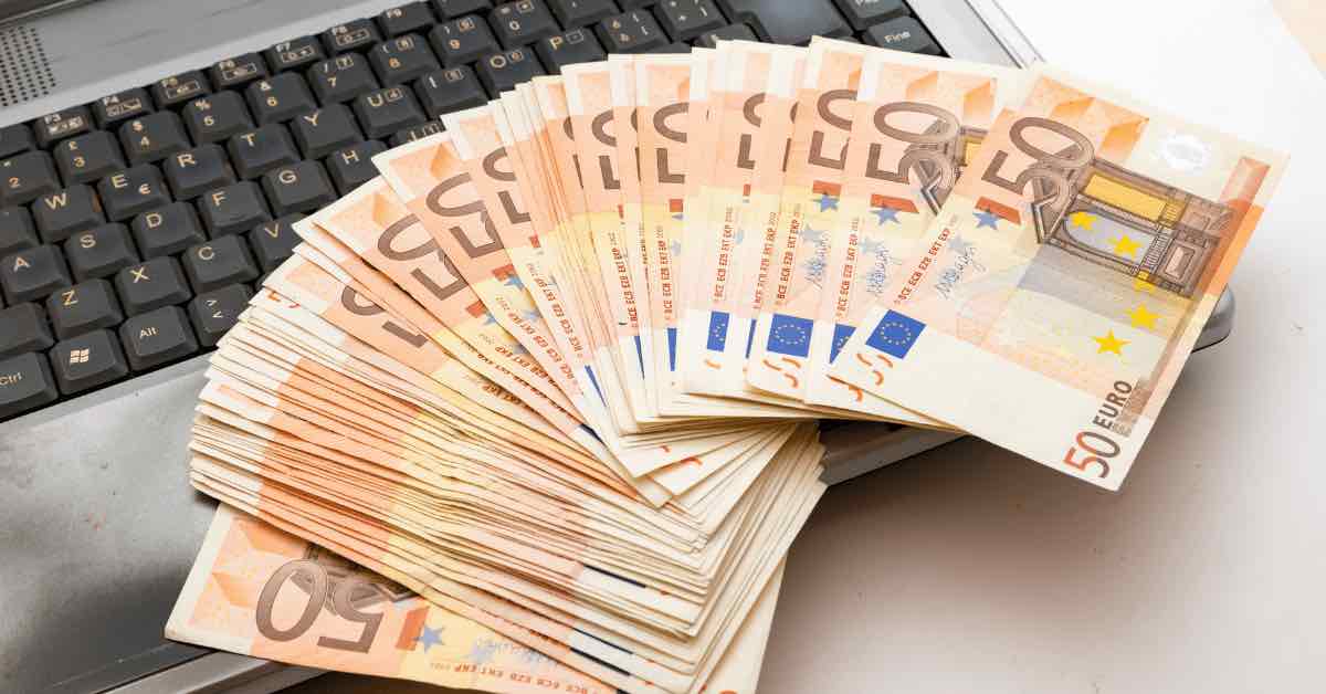 4 Plataformas para invertir dinero por Internet en España