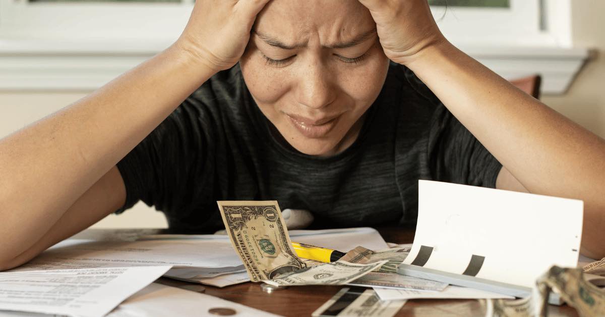 10 Causas de tus problemas económicos y cómo solucionarlos